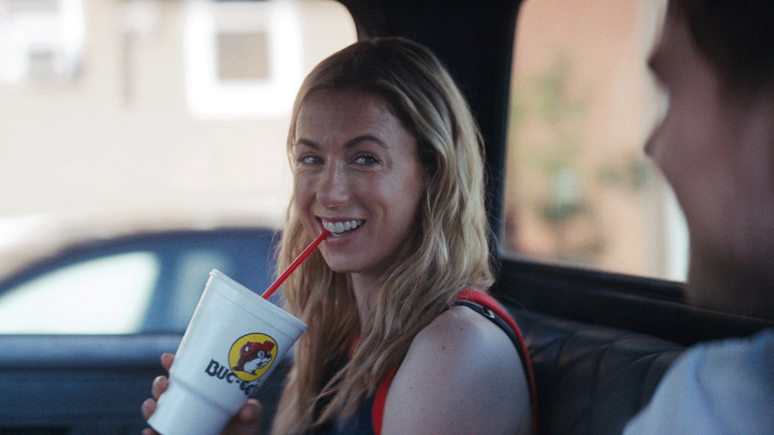 ‘Chasing Summer’ Review: Iliza Shlesinger Chases Clichés in Sundance ...